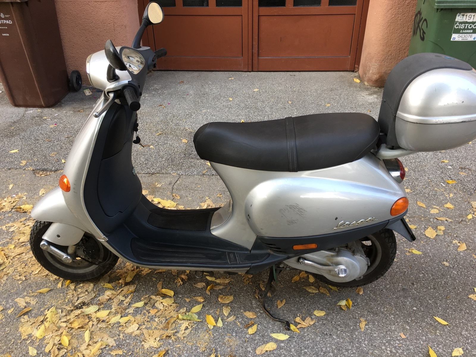 Vespa ET2 49 cm3, 2003 god.
