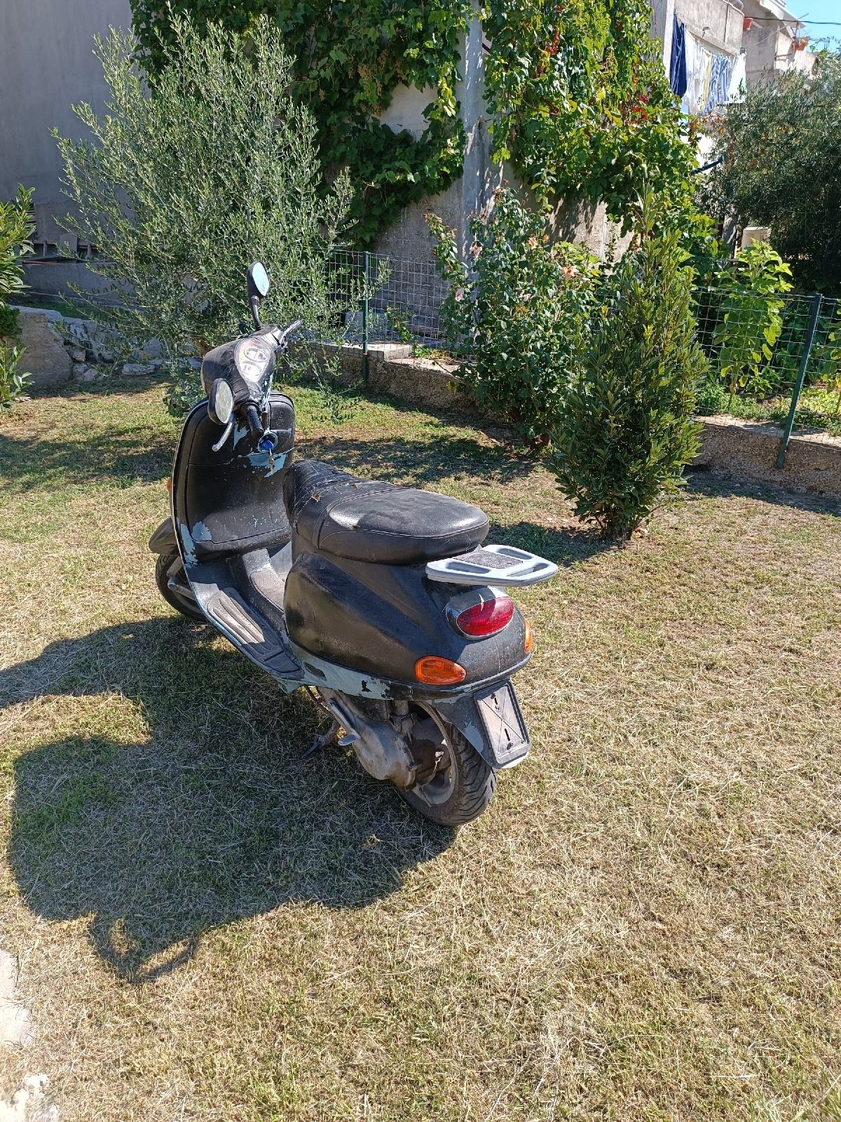 Vespa et2, 1999 god.