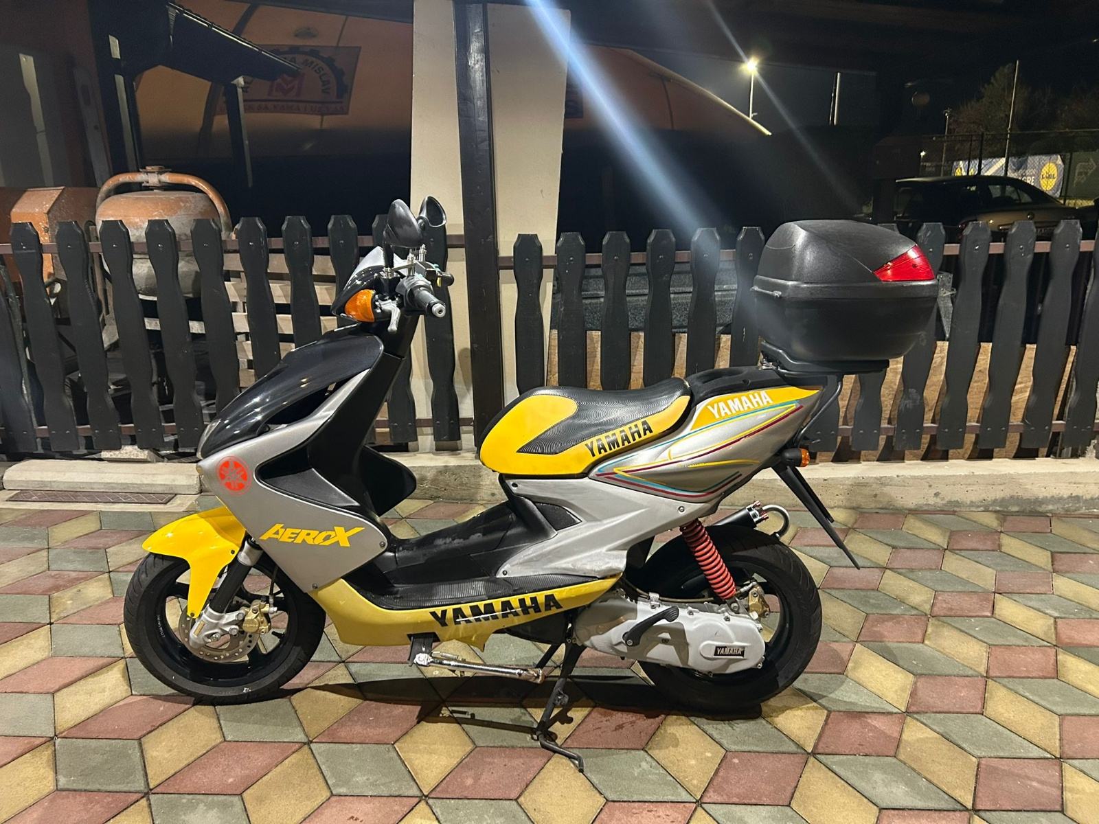 Yamaha Aerox 50 cm3, 1998 god.