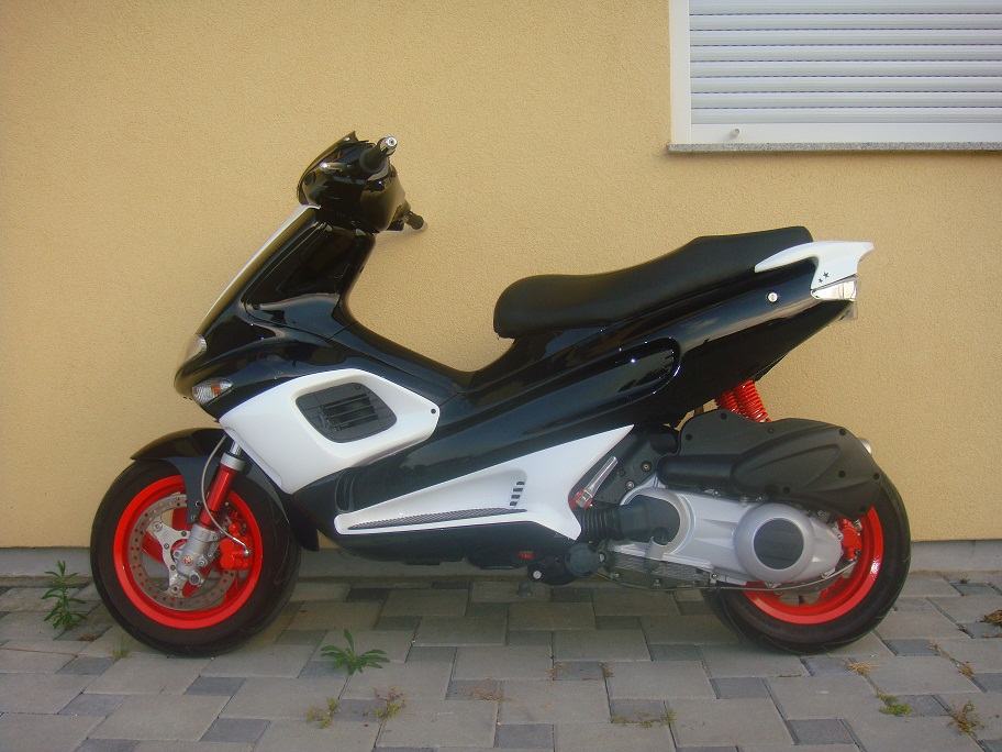 Gilera Runner 250 cm3, 2005 god.