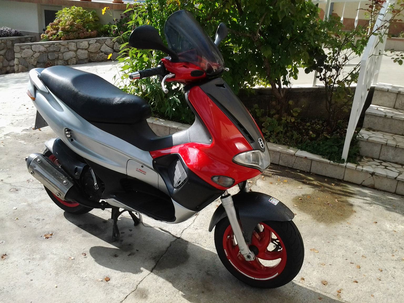 Gilera Runner 180 SP, 2001 god.