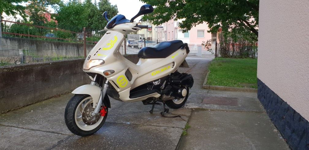 Gilera Runner vx125 125 cm3, 2003 god.