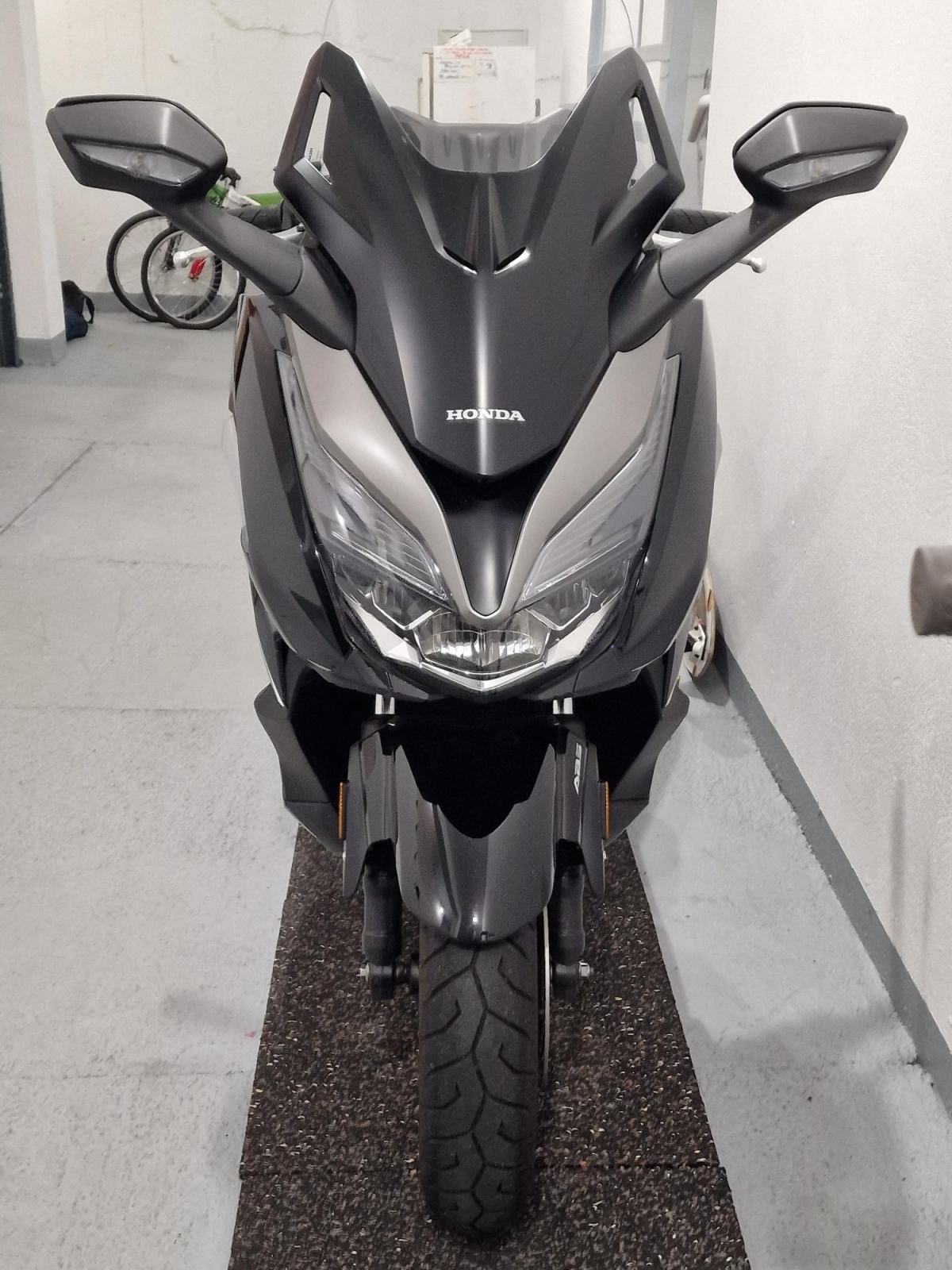 Honda FORZA NSS 350 A 330 cm3, 2021 god.