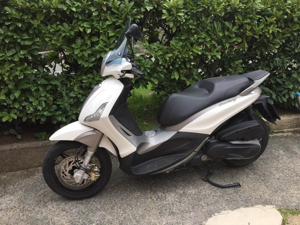 Piaggio Beverly 350 sport turing 330 cm3, 2016 god.