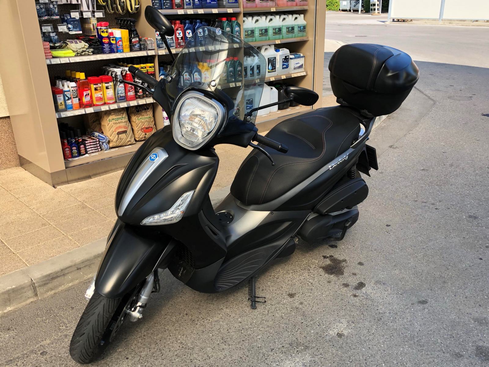 Piaggio Beverly Sport Touring 350 ABS-ASR, 2017 god.