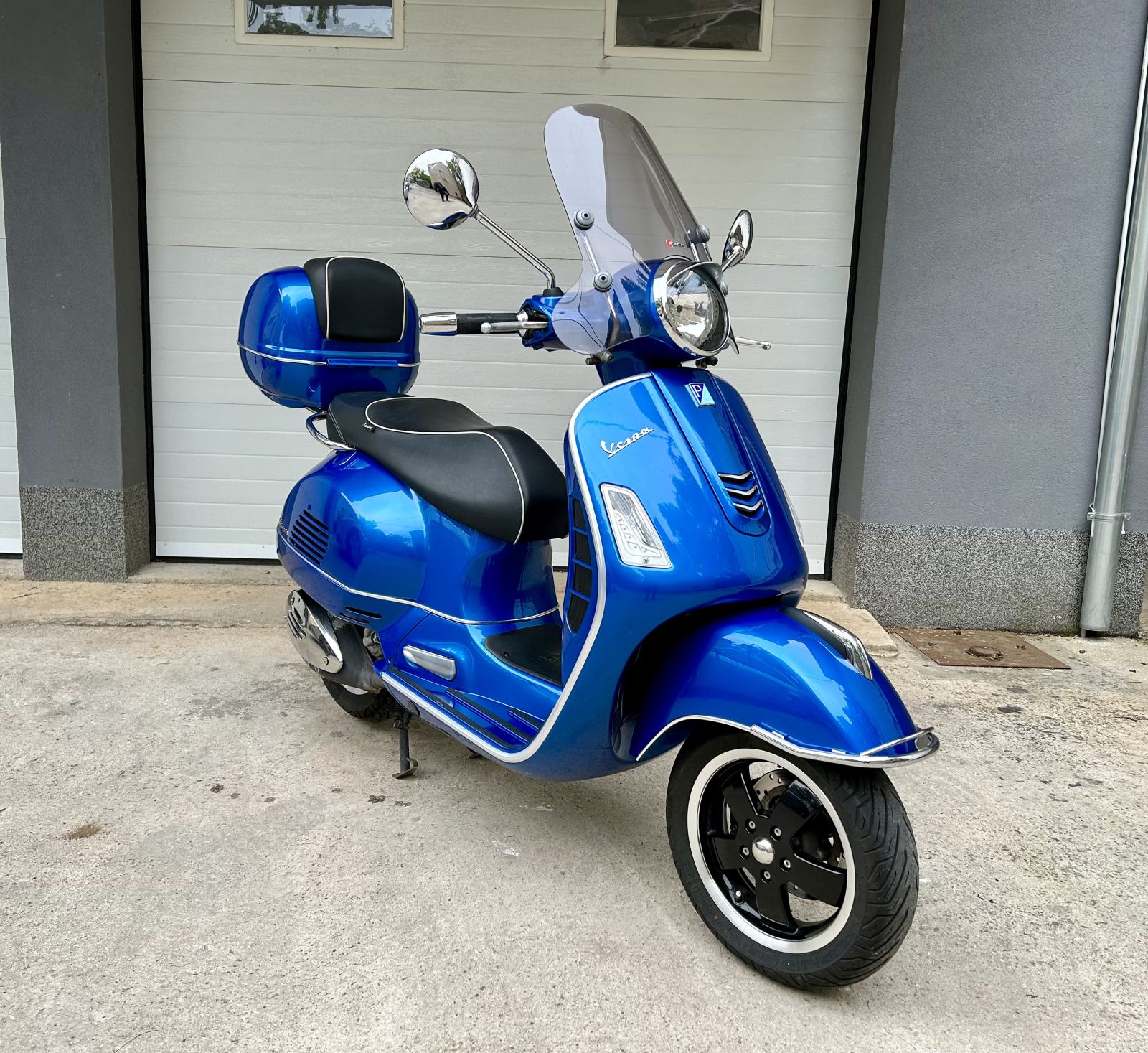 Piaggio Vespa GTS 300 i.e Super reg.1.god, 2016 god.