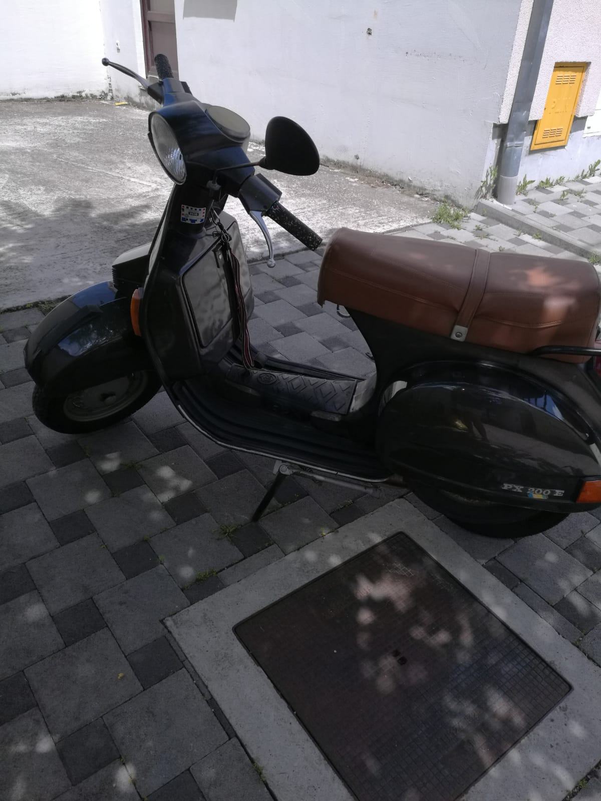 Piaggio VESPA PX 200E 200 cm3, 1984 god.