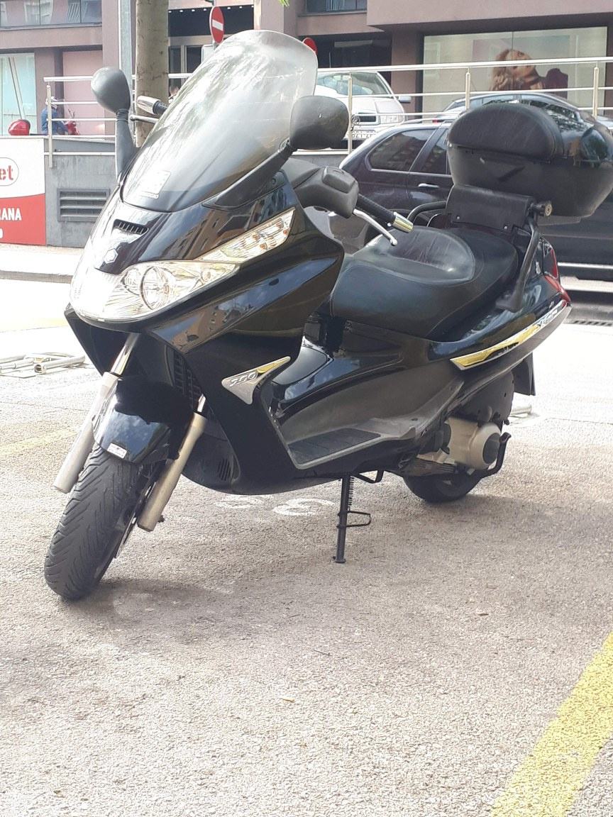 Piaggio X8 200cc 200 cm3, 2004 god.