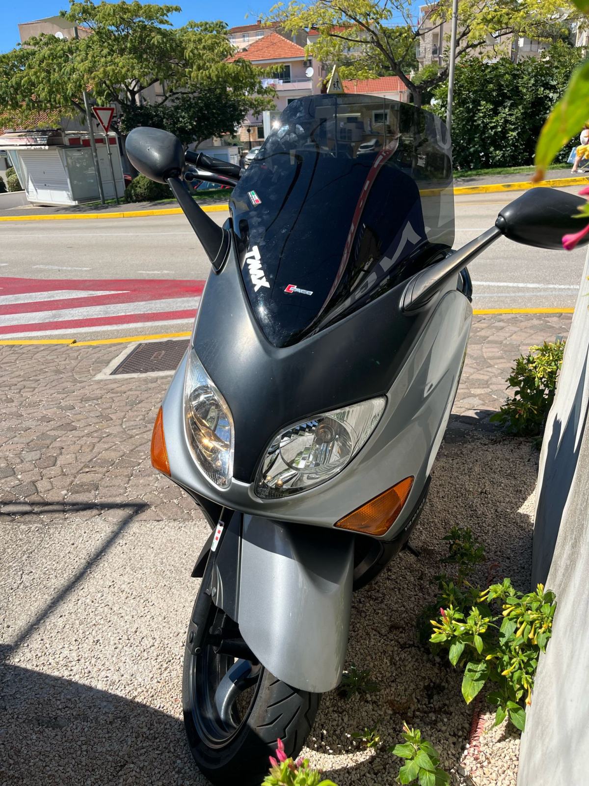 Yamaha 500 PX (T-max) 500 cm3, 2002 god.
