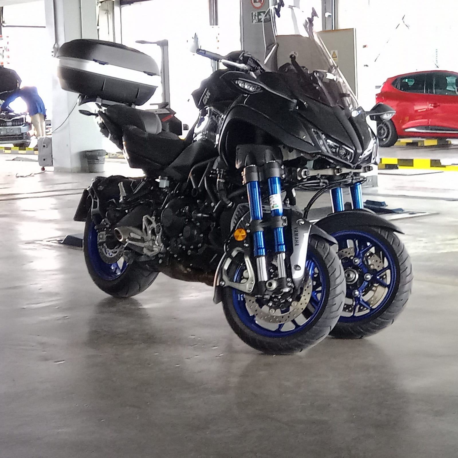 Yamaha MXT 850 NIKEN 847 cm3, 2021 god.