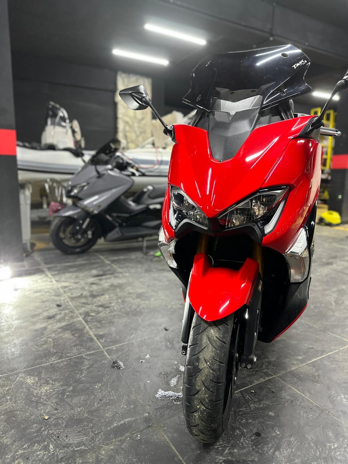 Yamaha T-max DX 530 cm3, 2018 god.