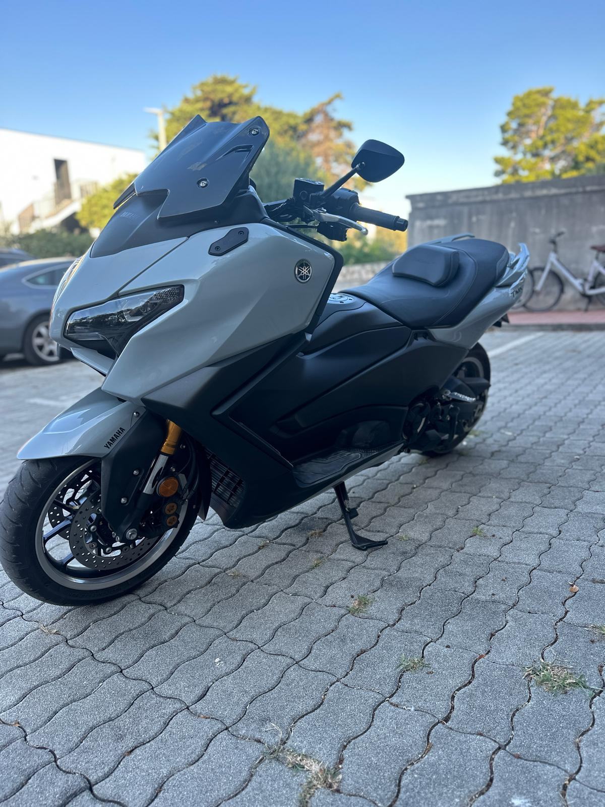 Yamaha TMAX 560 T-MAX 560 TECH MAX 560 562 cm3, 2025 god.