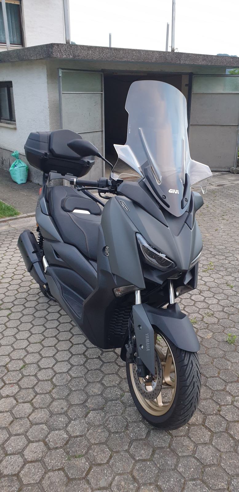 Yamaha X-Max 300 TechMax, 2021 god.