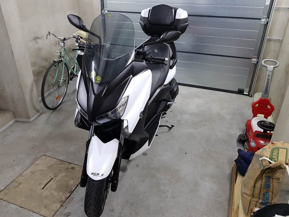 Yamaha X Max 398 cm3, 2016 god.