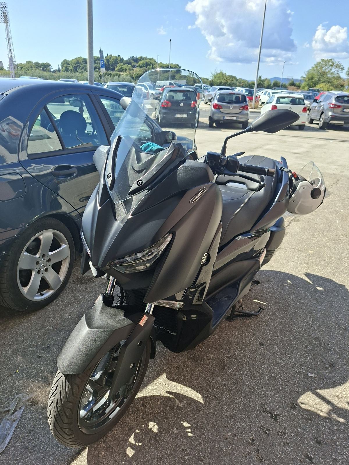 Yamaha XMAX 300 IRON MAX 300 cm3, 2019 god.