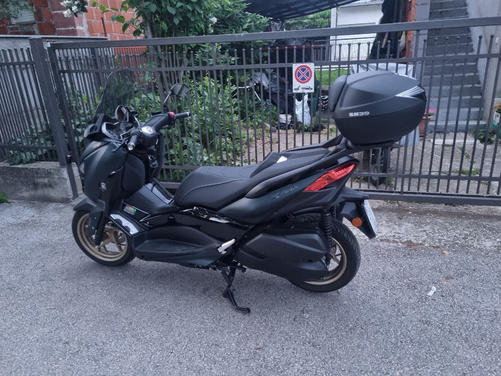 Yamaha Xmax 300 techmax 300 cm3, 2022 god.