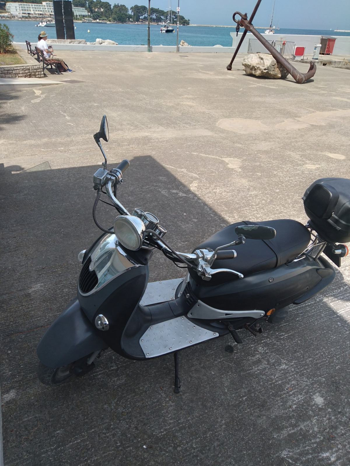 ZNEN 125 cm3, 2012 god.