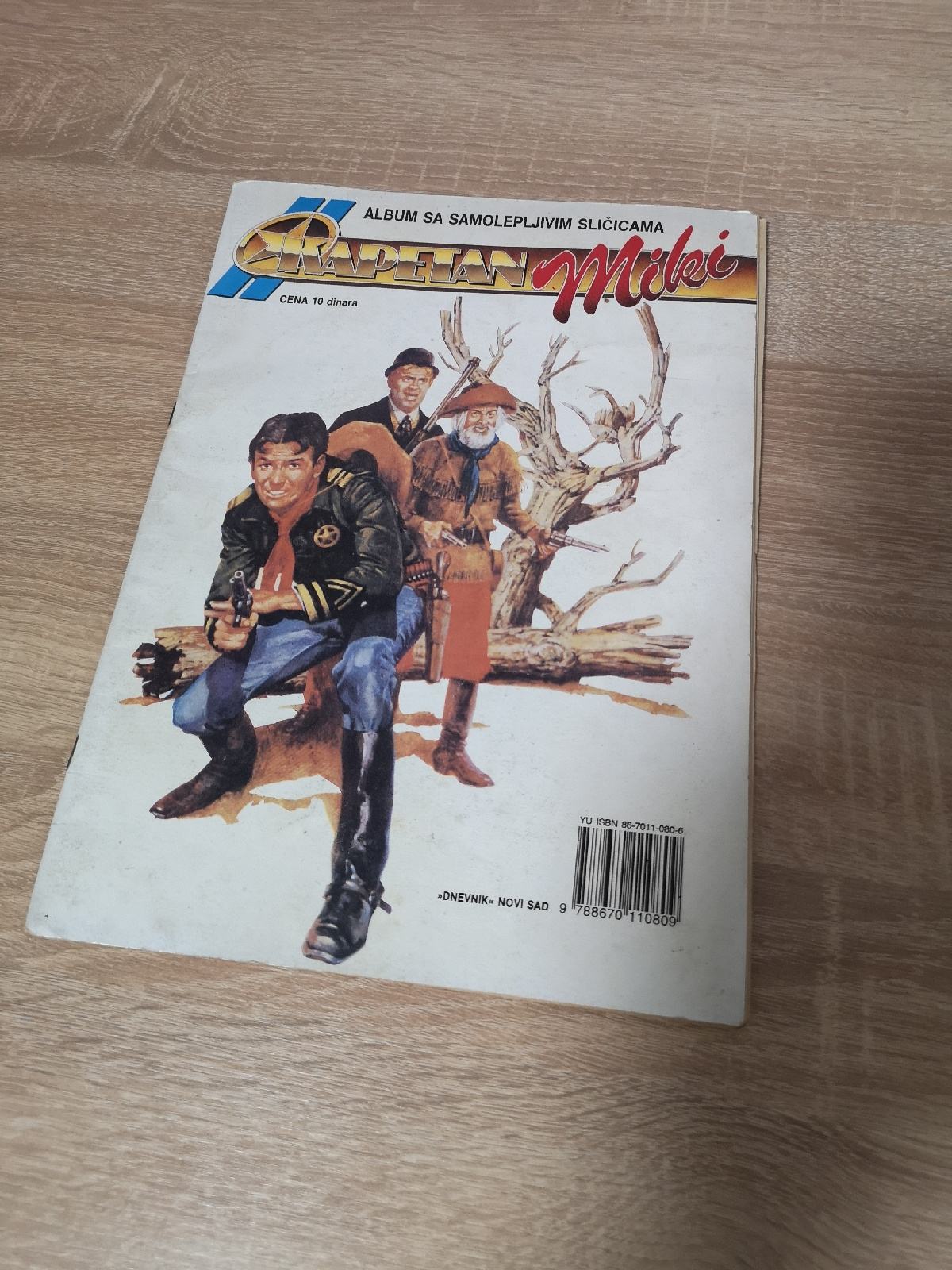 album sa sličicama kapetan miki