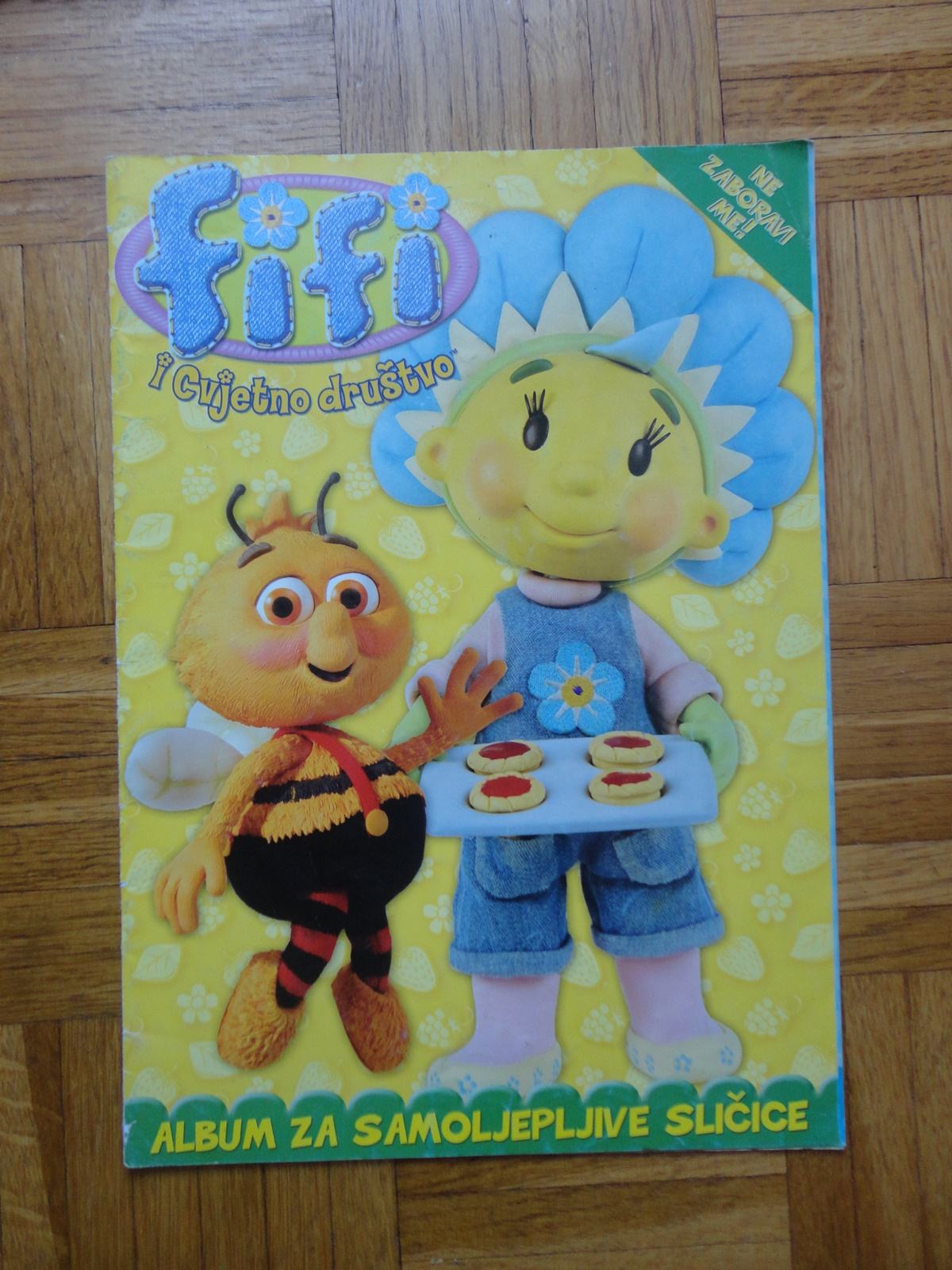 Fifi i cvjetno društvo