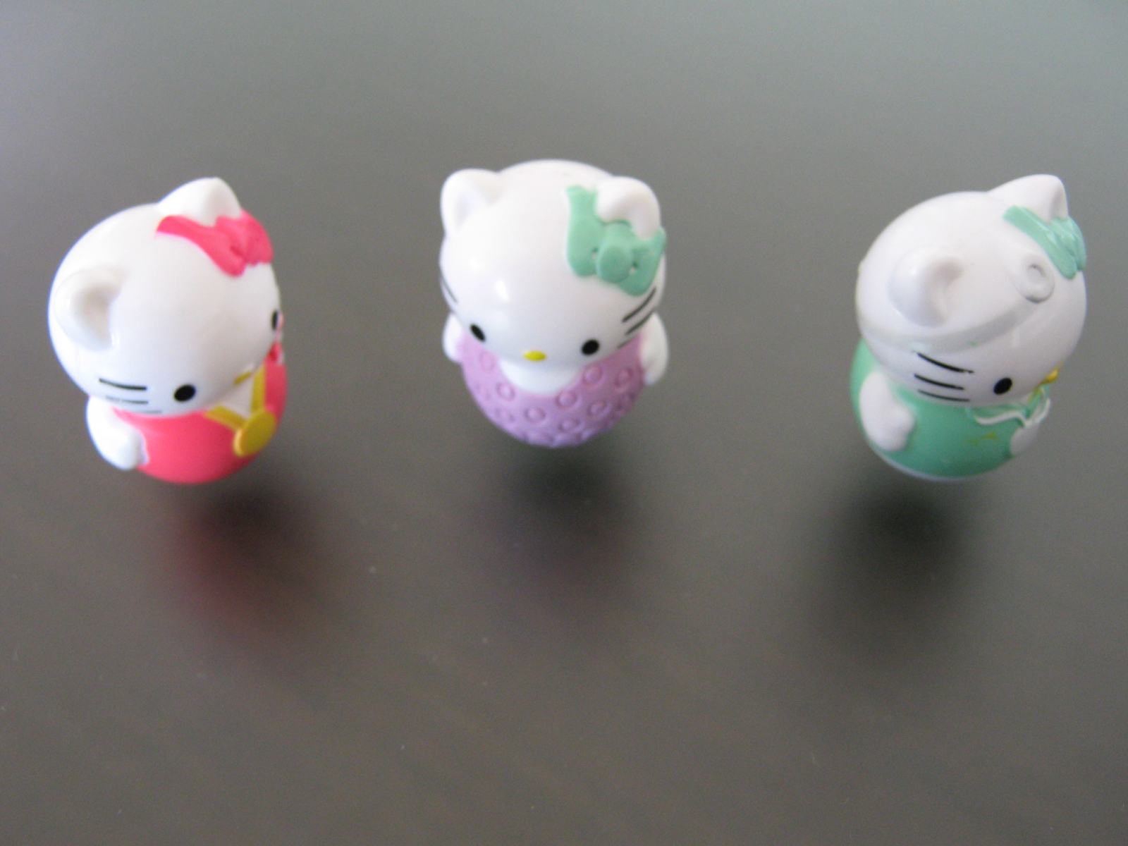 Hello Kitty Nikiforija sličice i figurice