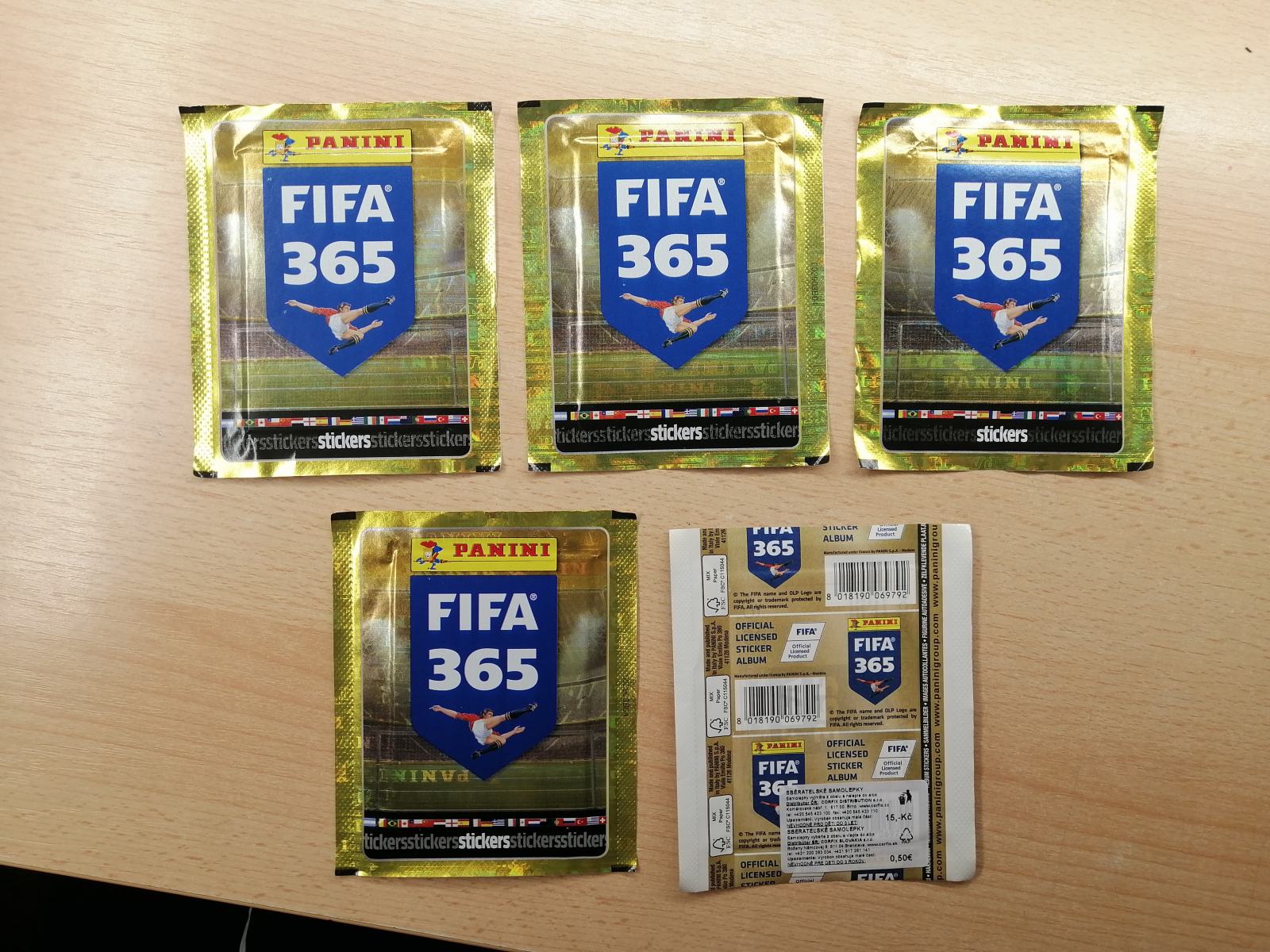 PANINI FIFA 365 2016 5 KESICA