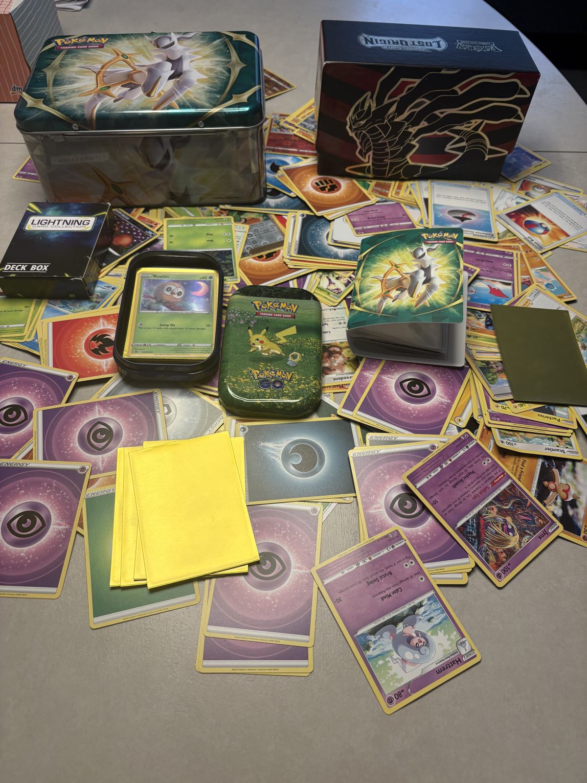 Pokemon karte - RAZNO