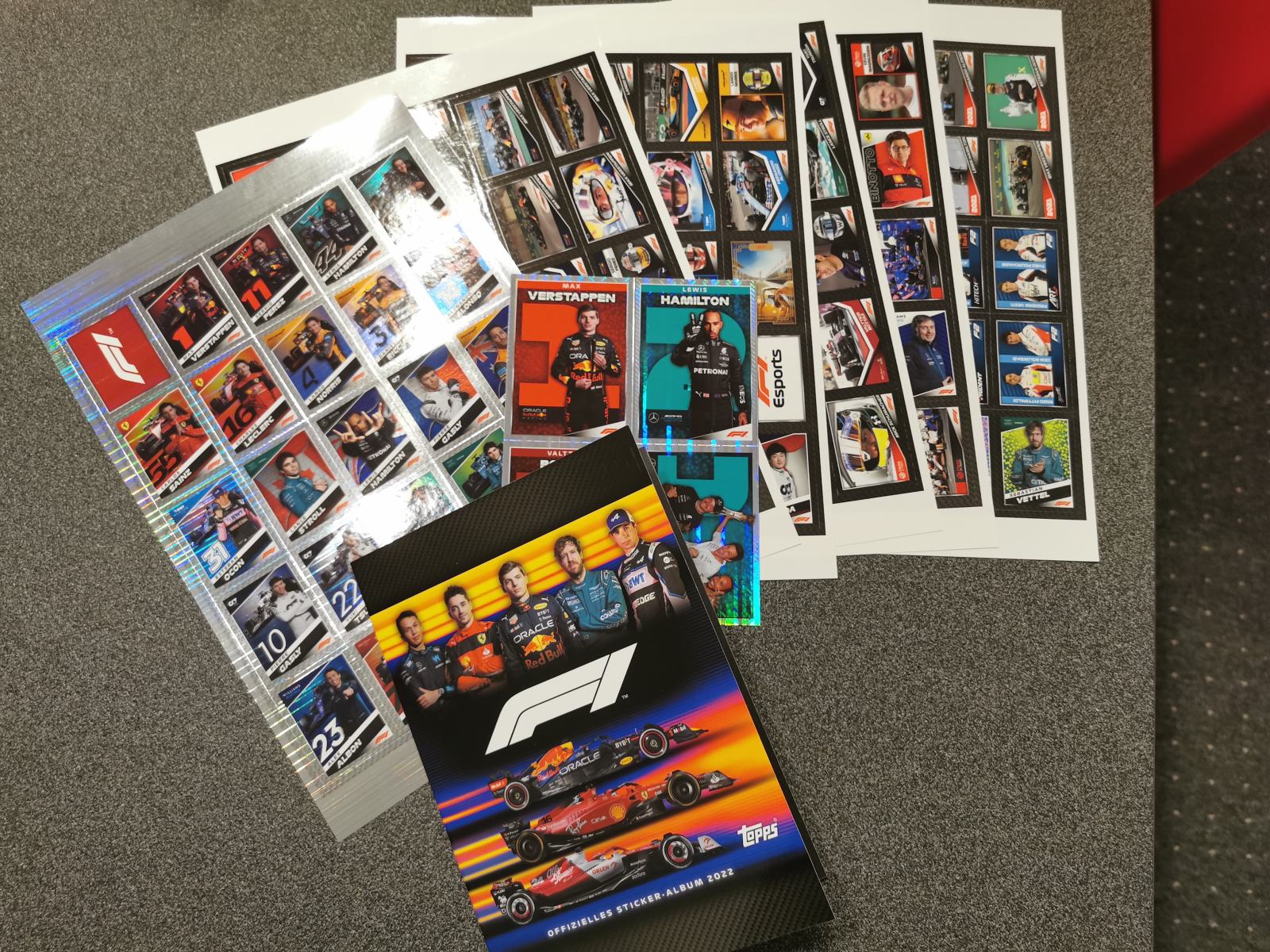 Topps album Formula 1 2022. kompletan set