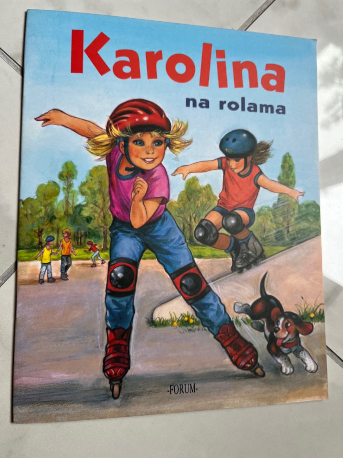 KAROLINA na rolama