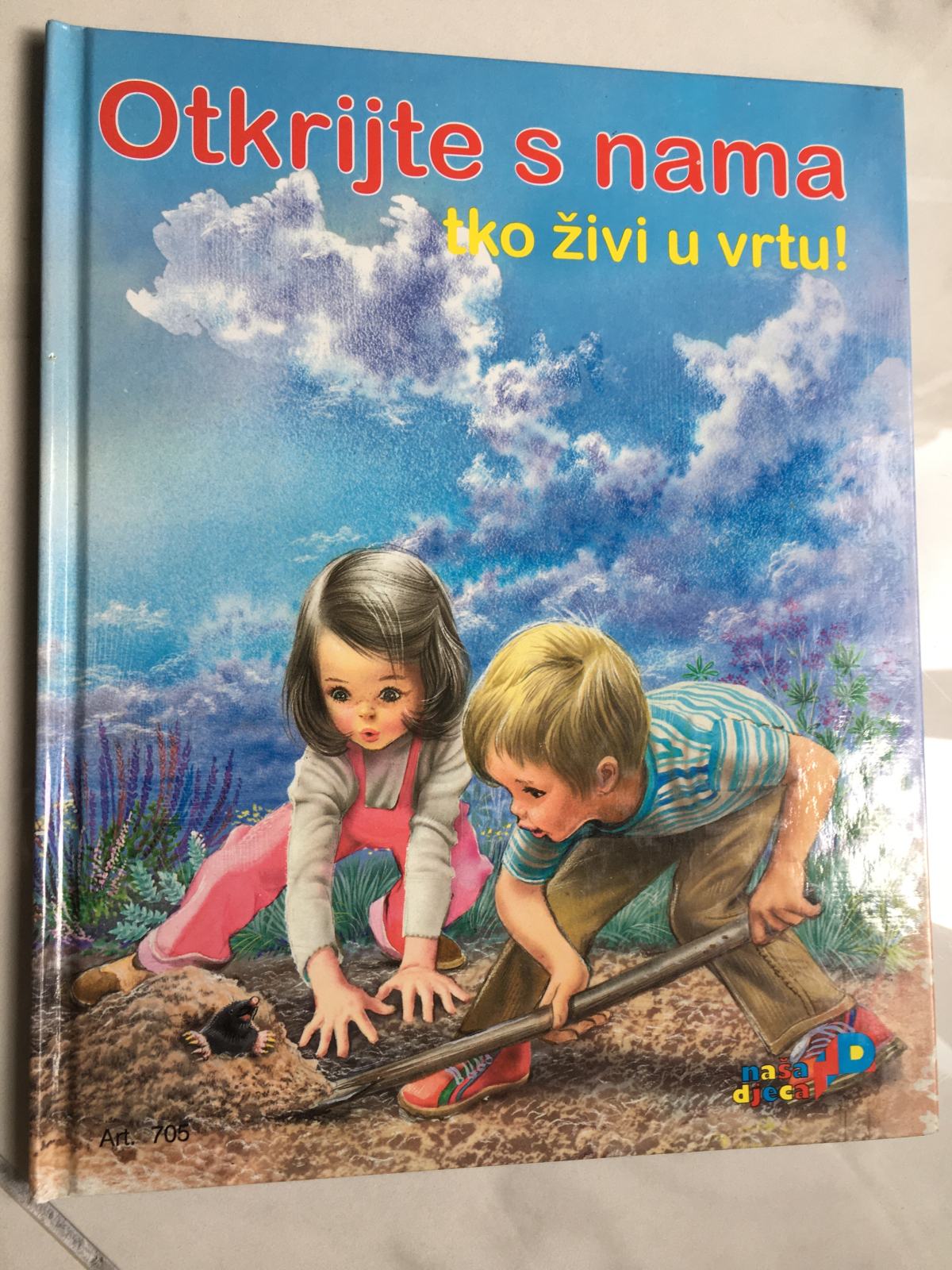 OTKRIJTE S NAMA Tko živi u vrtu