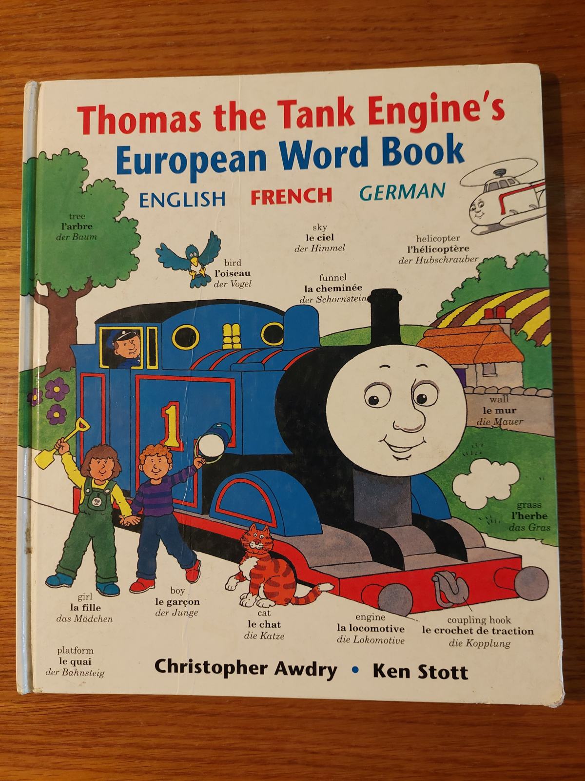 Thomas the Tank Engines European Word Book - C. AWDRY & Ken STOTT