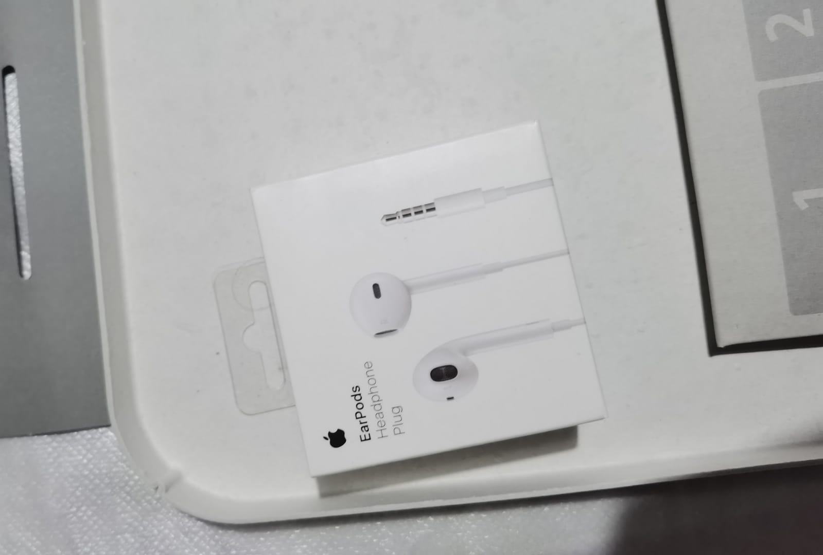 APPLE EARPODS 3.5 MM JACK SLUSALICE NOVE