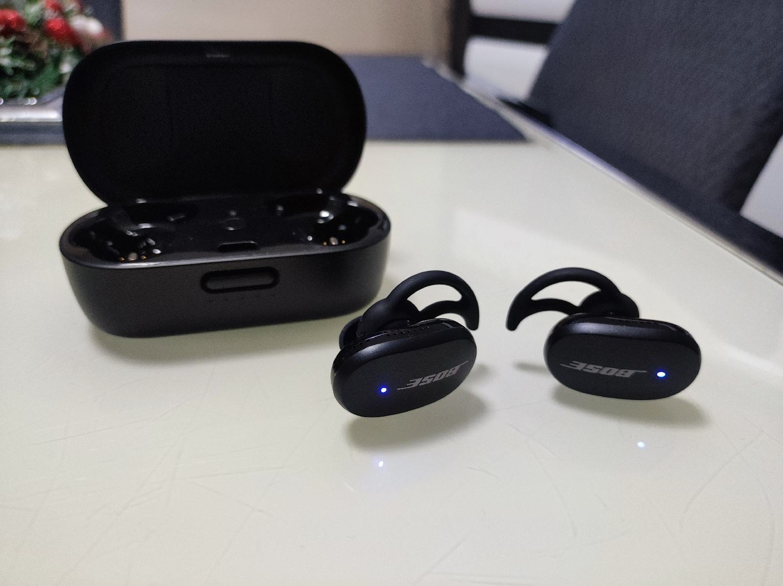 PRILIKA! BOSE QUIETCOMFORT EARBUDS ANC/4 MIC/BT 5.1 samo 999KN!