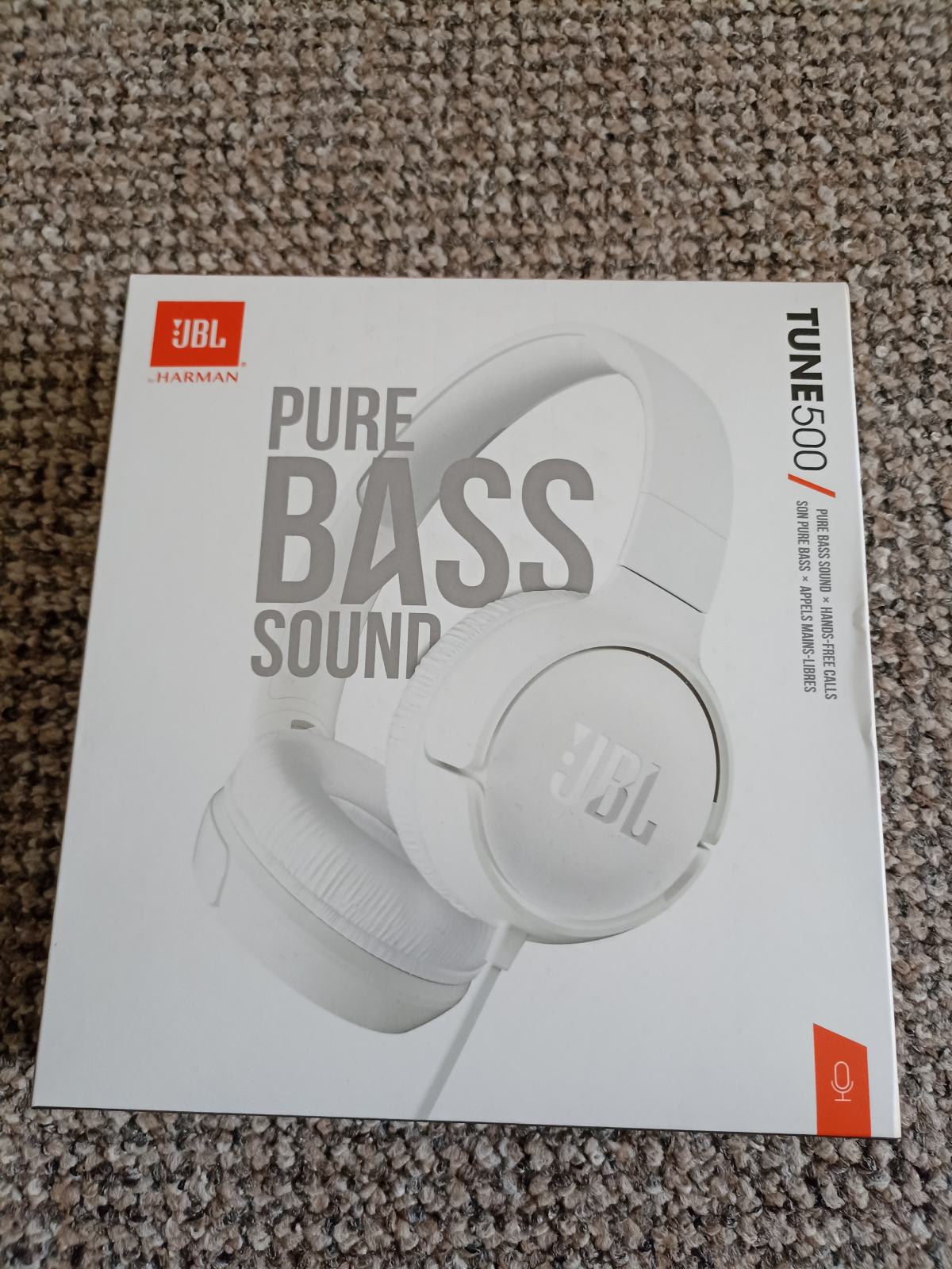 JBL Harman Pure Bass TUNE 500 NOVO TOP