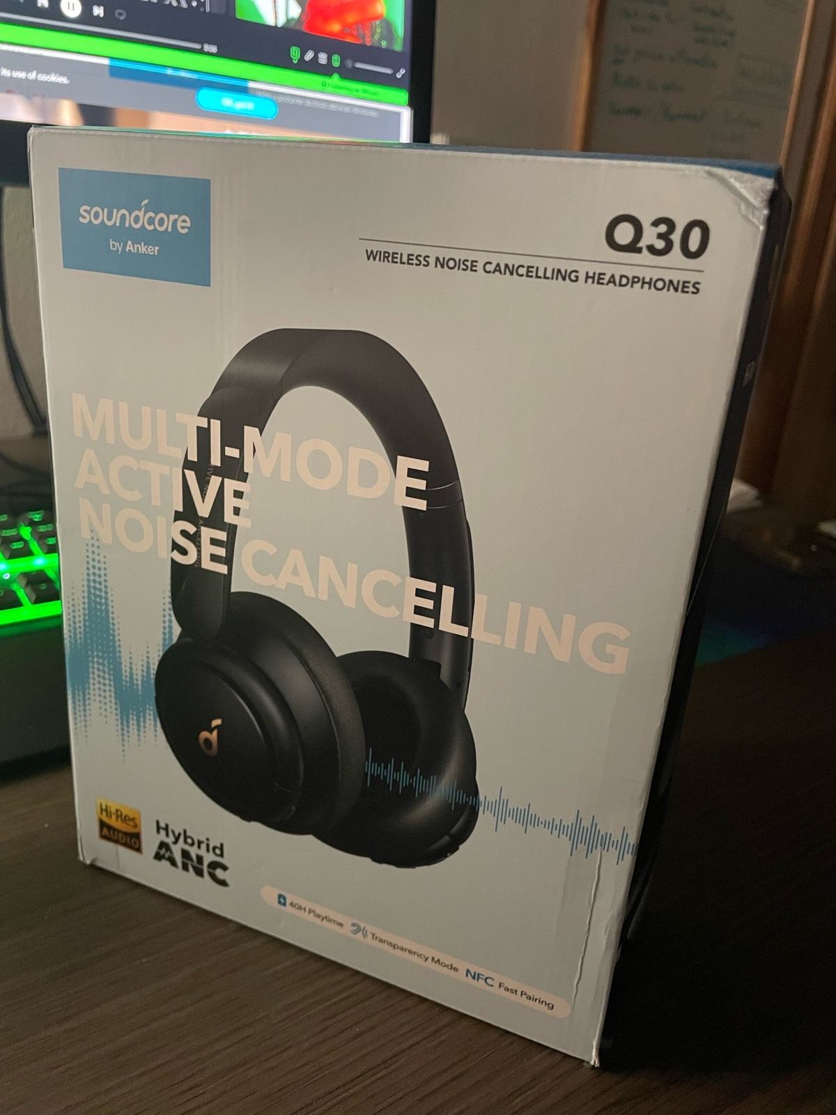 NE OTVORENO Soundcore Life Q30 Headphones