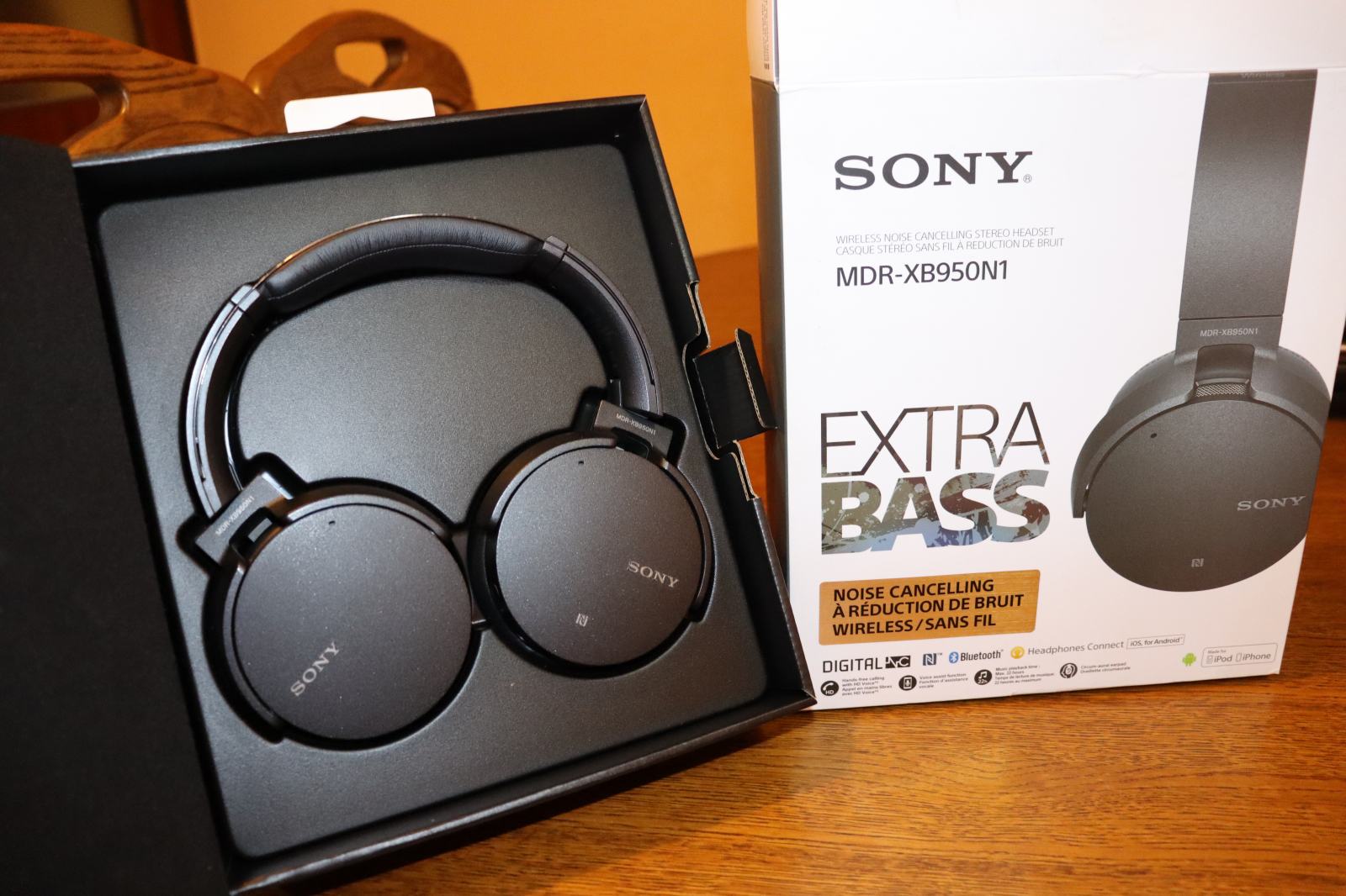 Sony MDR-XB950N1