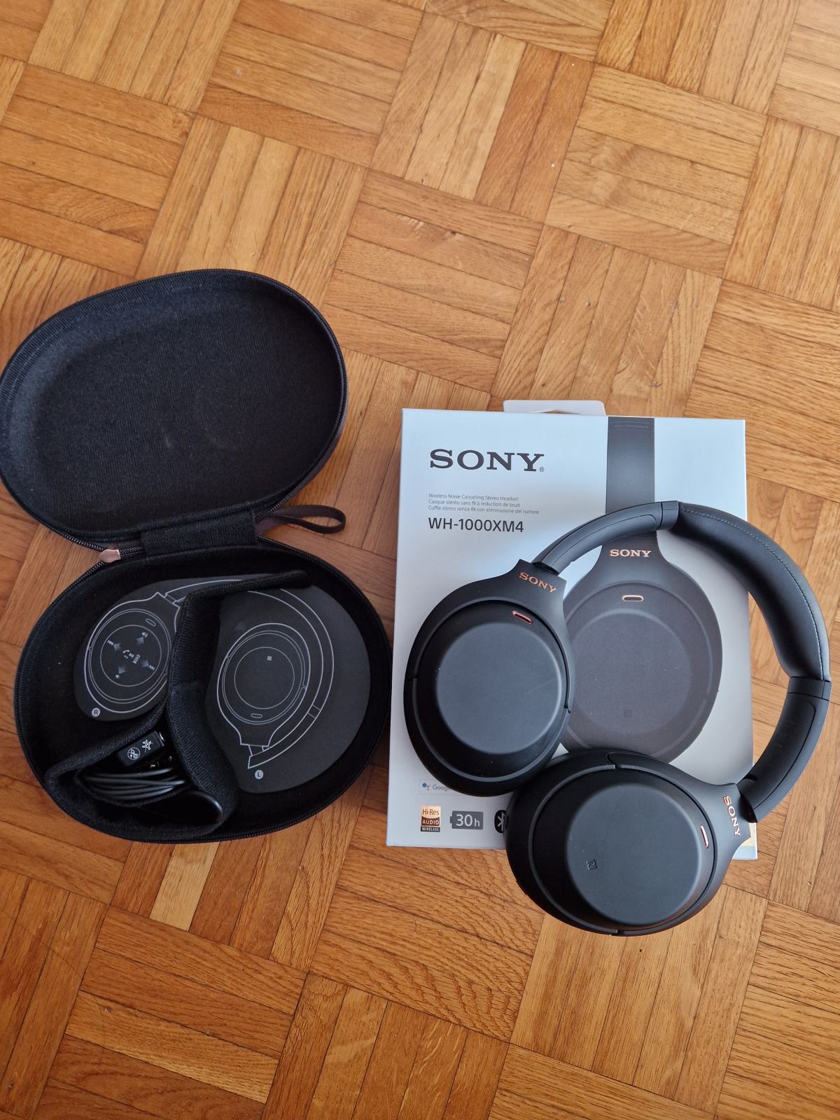 Sony WH1000-XM4 Bluetooth Active Noise Canceling slušalice