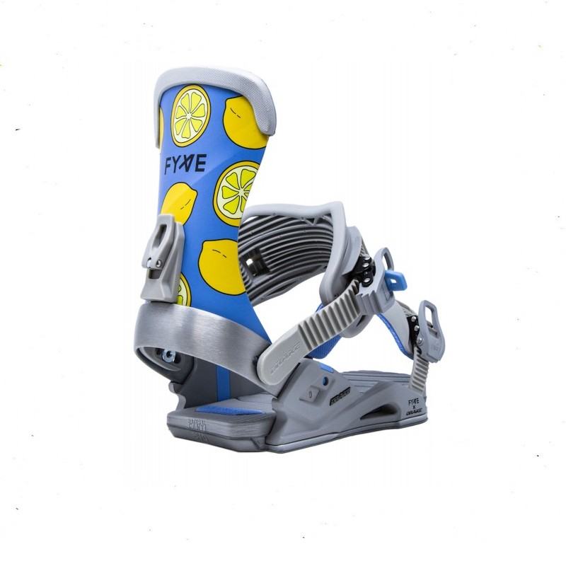 Snowboard vez Drake Reload FYVE