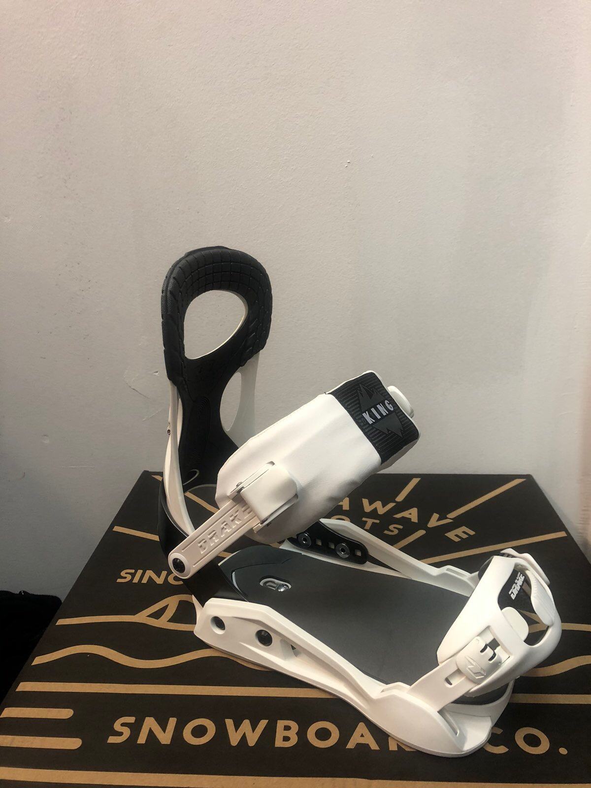 Snowboard vezovi Drake King