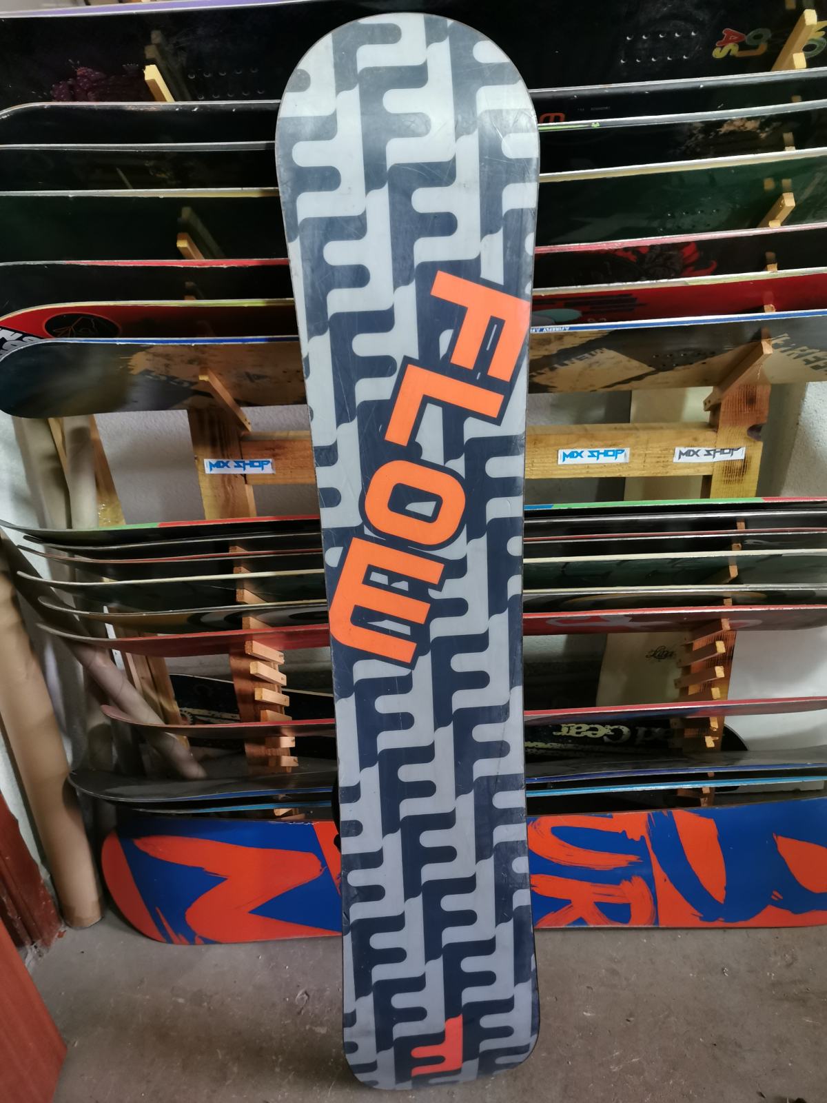 SNOWBOARD 163 IN FLOW 163cm daska Board