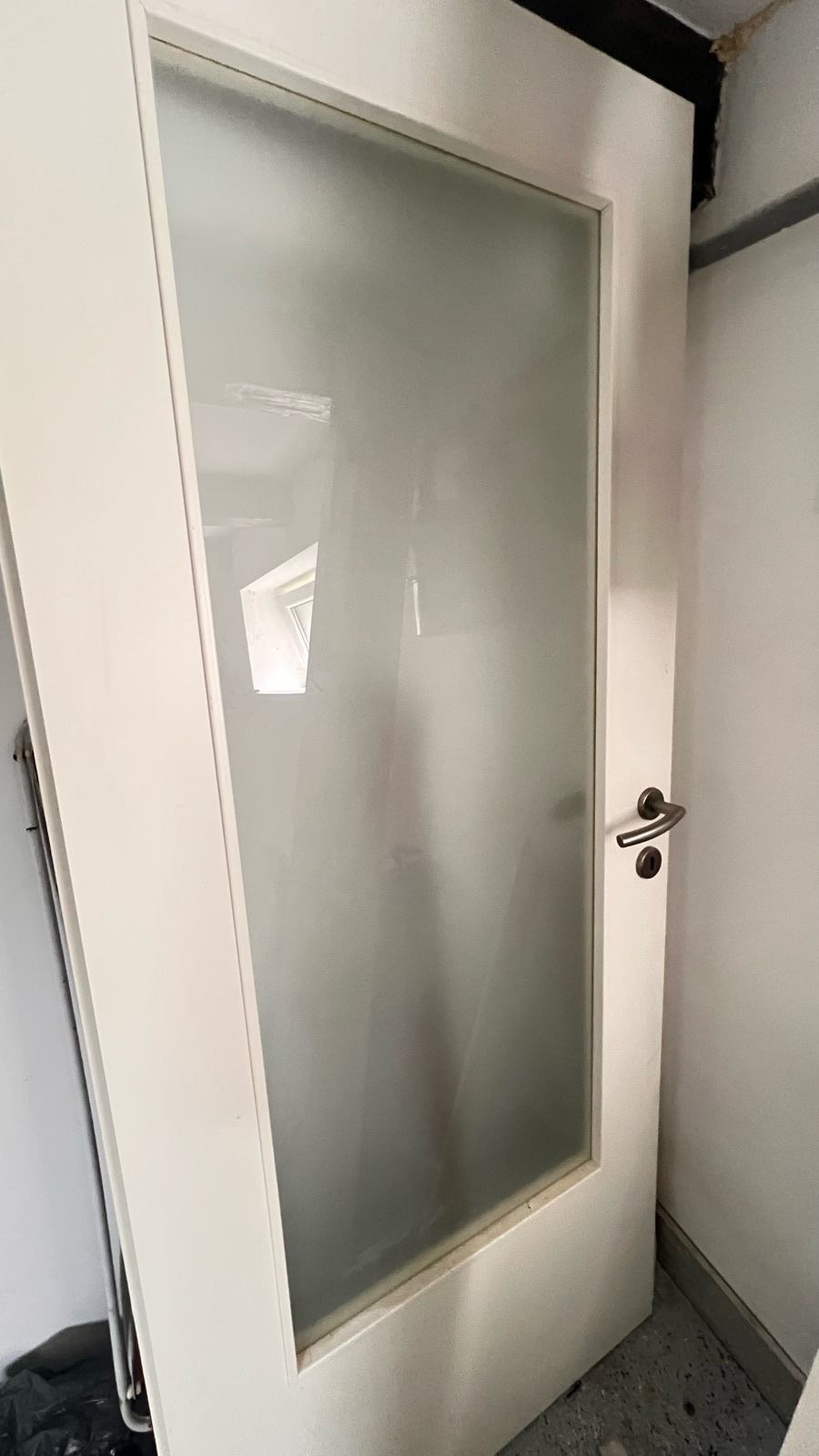 Lip Bled sobna vrata bijela sa staklom