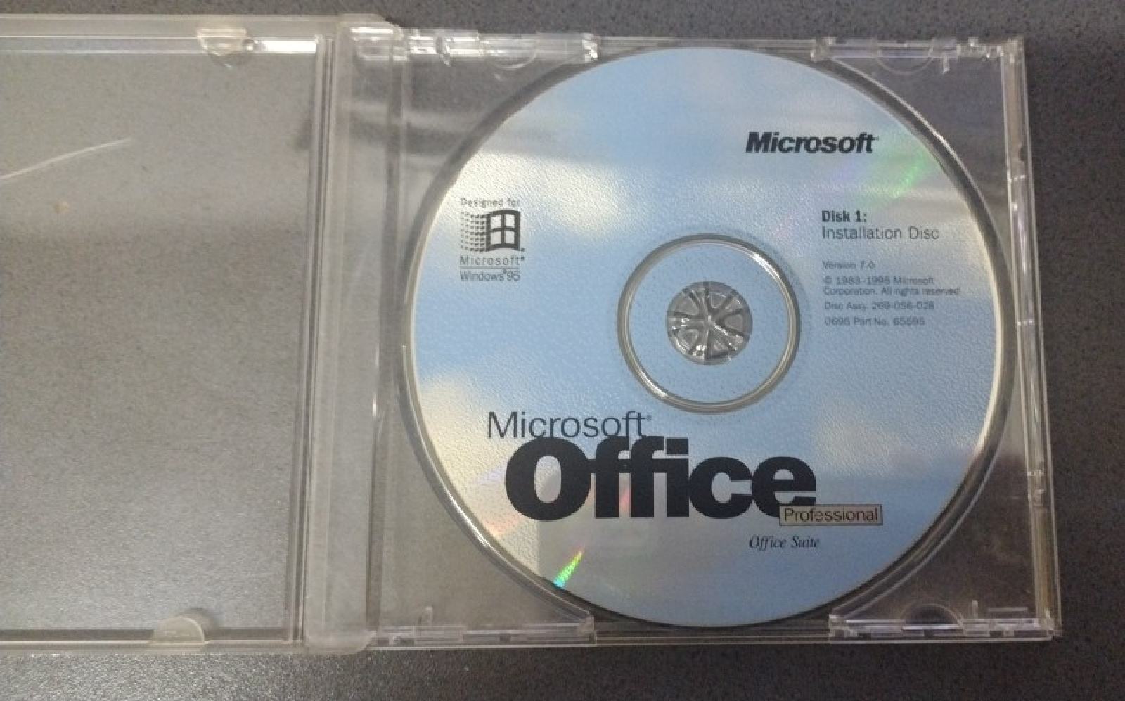 Microsoft Office Professional Disk 1: Installation Disc Version 7.095