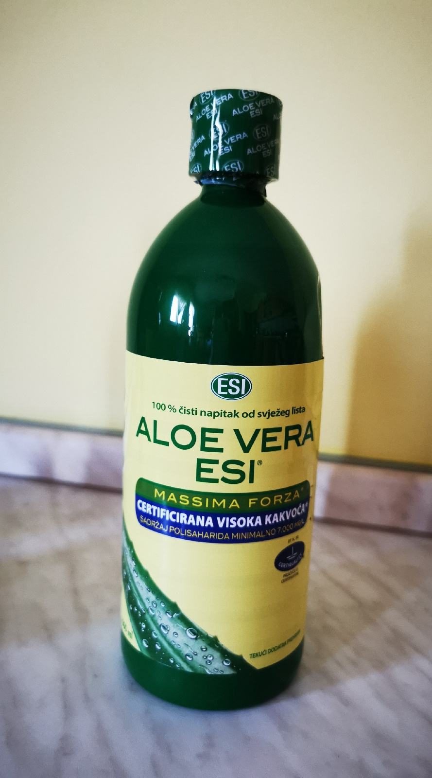 Aloe Vera Esi, napitak od čistog aloe gela