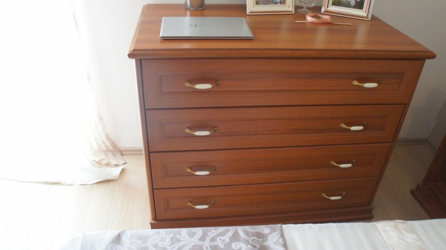 RUSTIČNO KLASIČNA KOMODA MADE IN ITALY + KREVET, ORMARI SPAVAČA SOBA