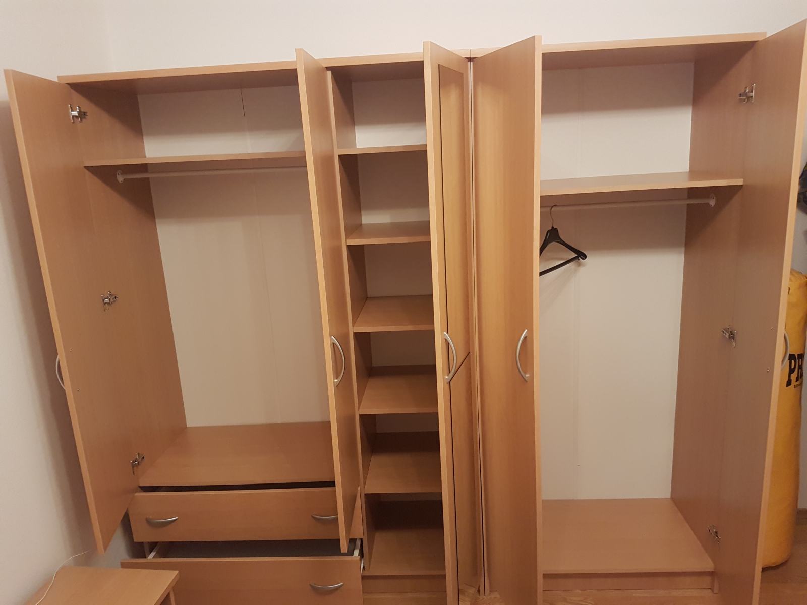 Ormari za spavaću sobu