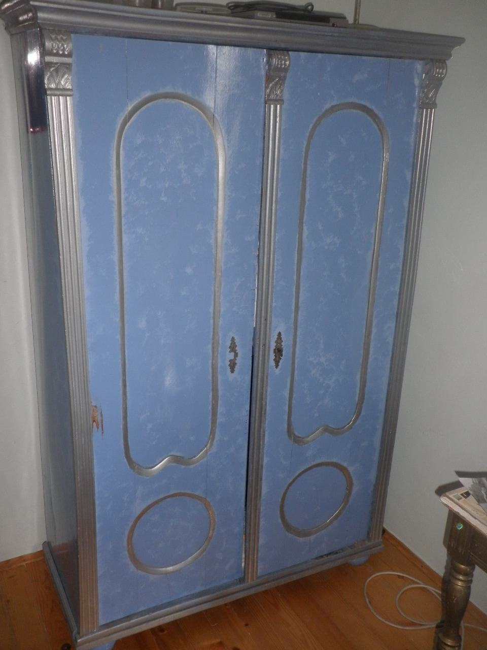 VINTAGE DRVENI ORMAR 166 x 105 x 45cm