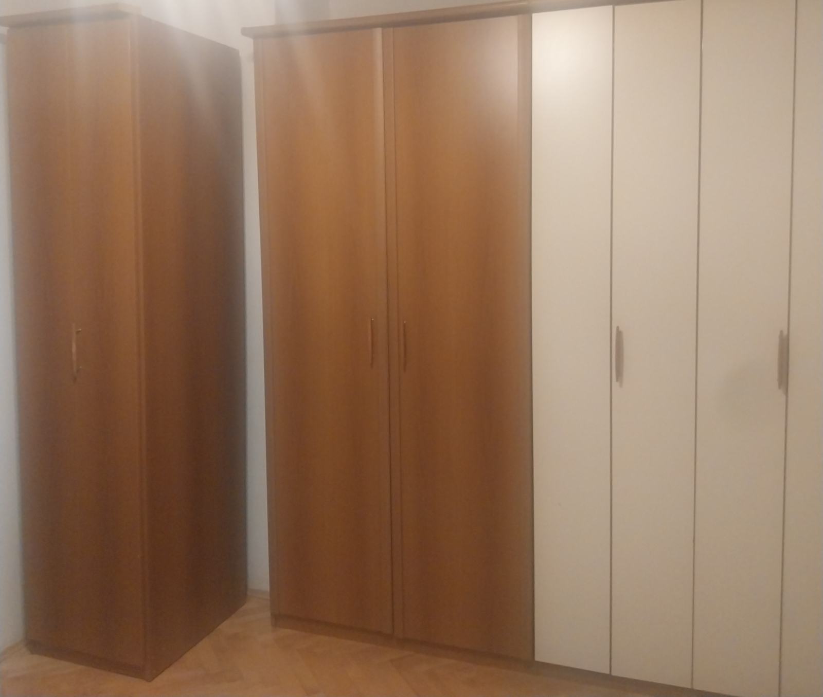 Alples ormari i radni stol