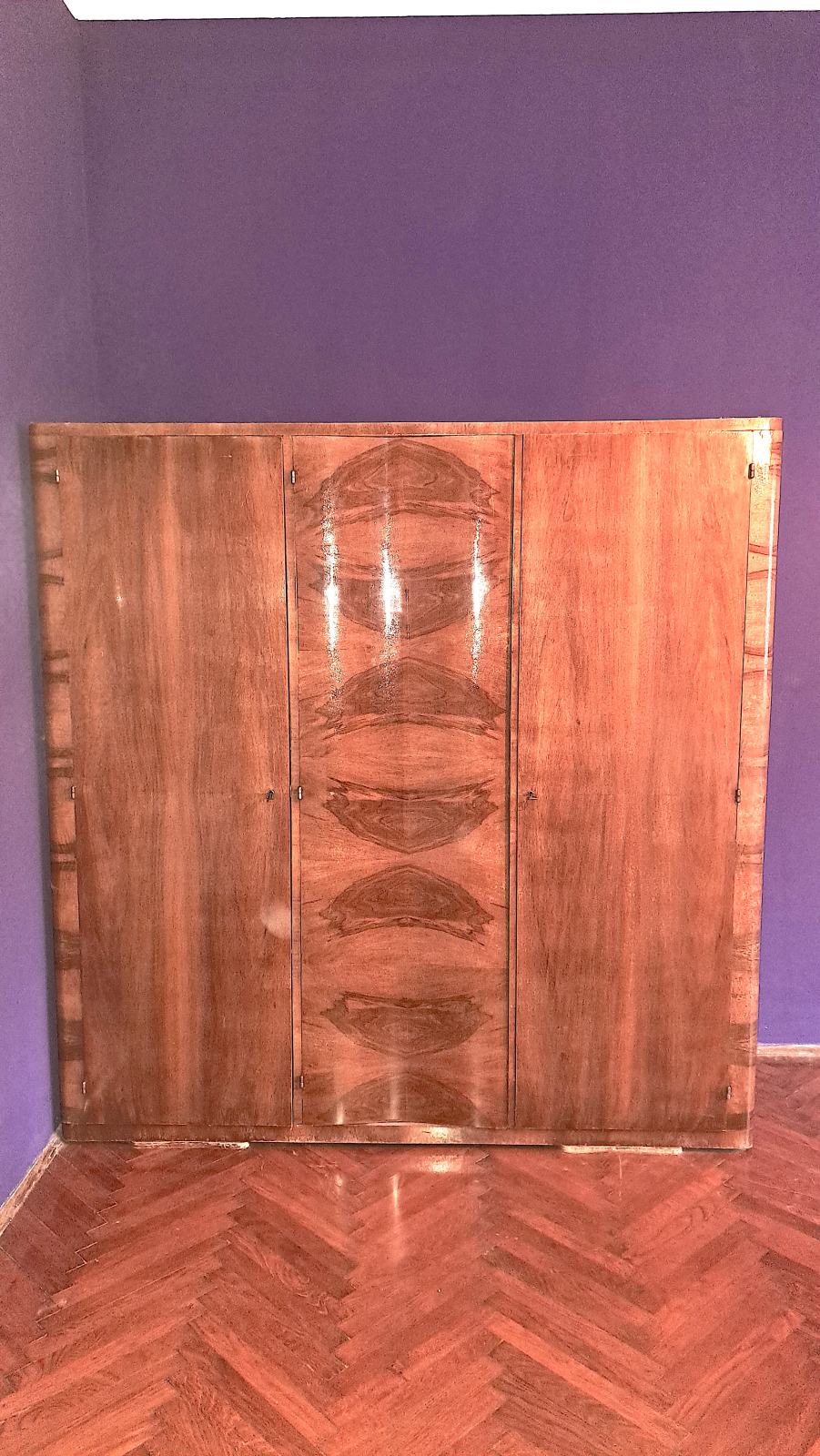 DRVENI TROKRILNI ORMAR