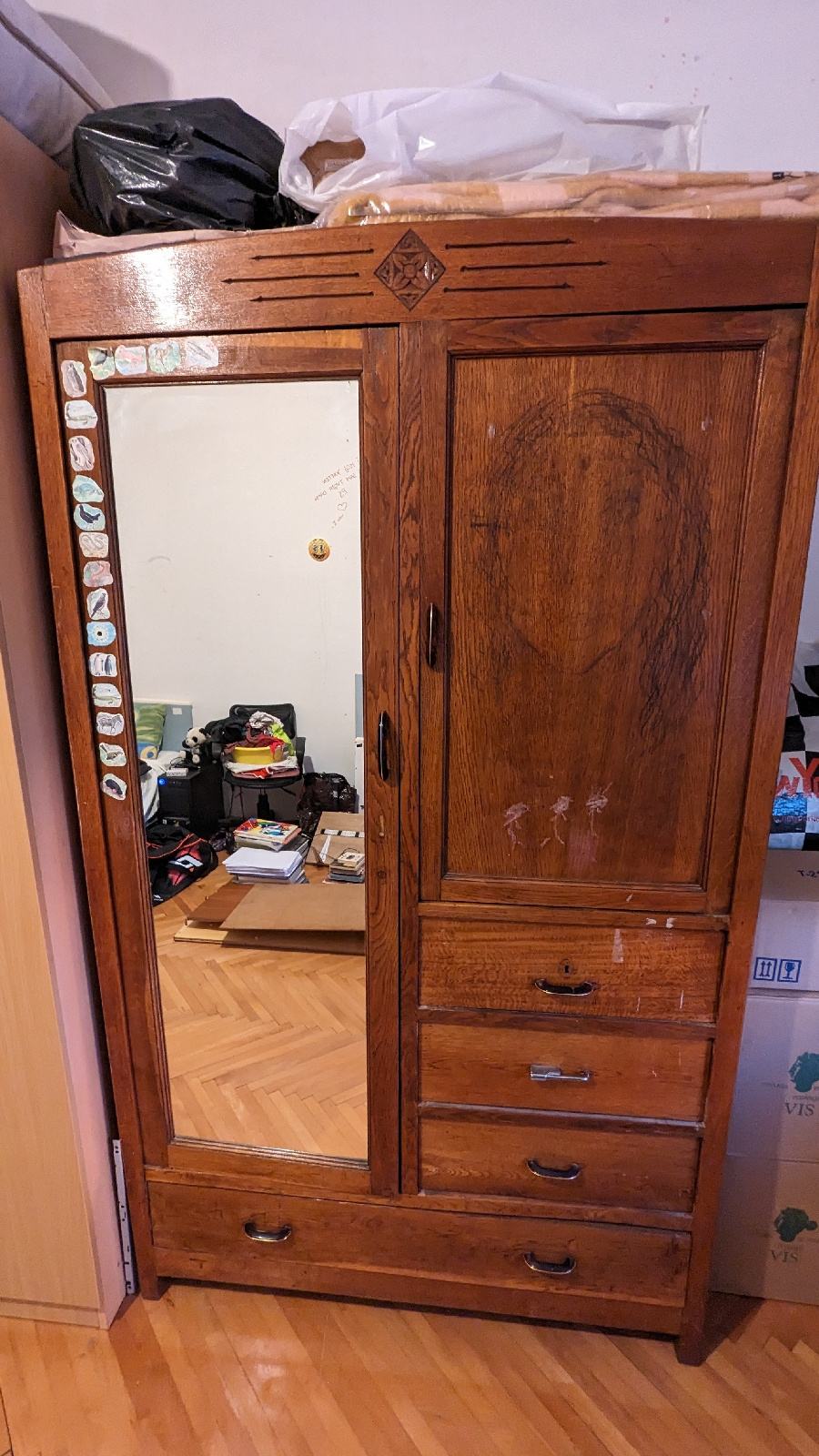 Dva ormara na poklon