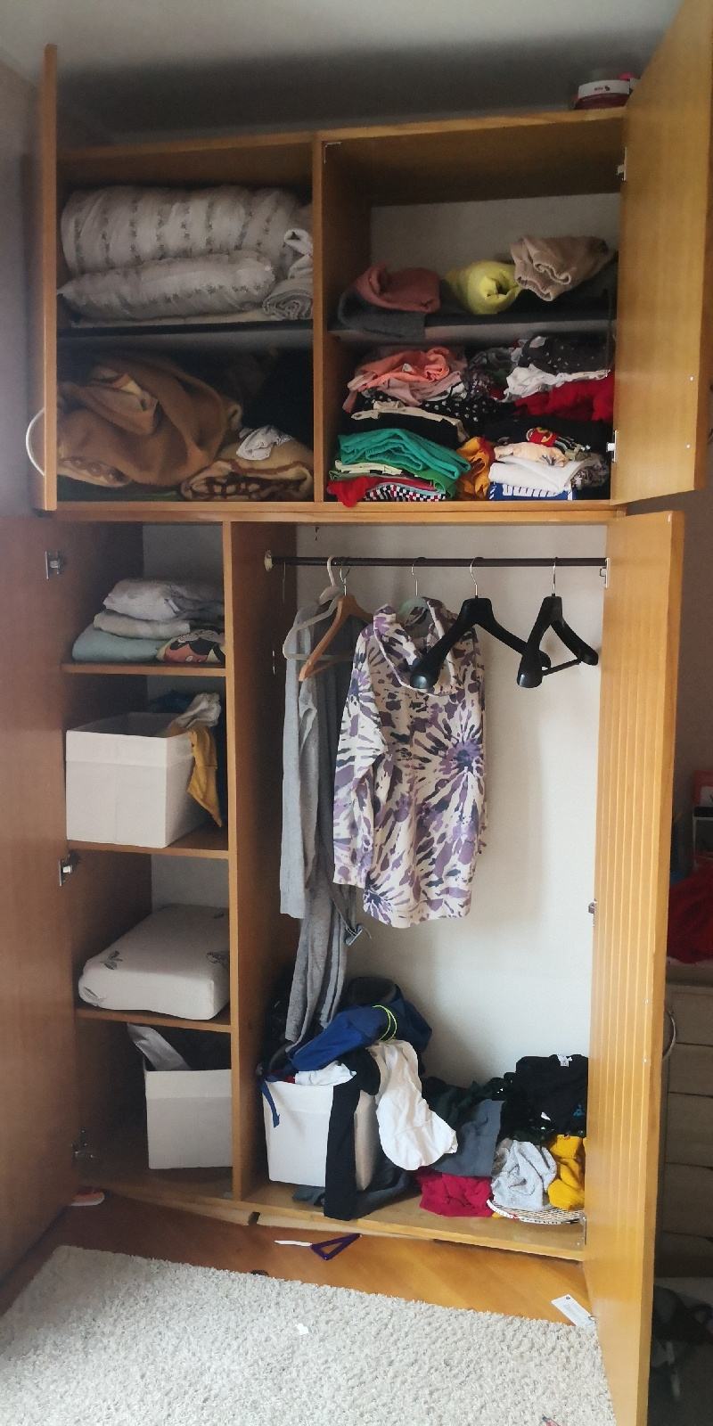 Ormar hrastovo drvo poklanjam