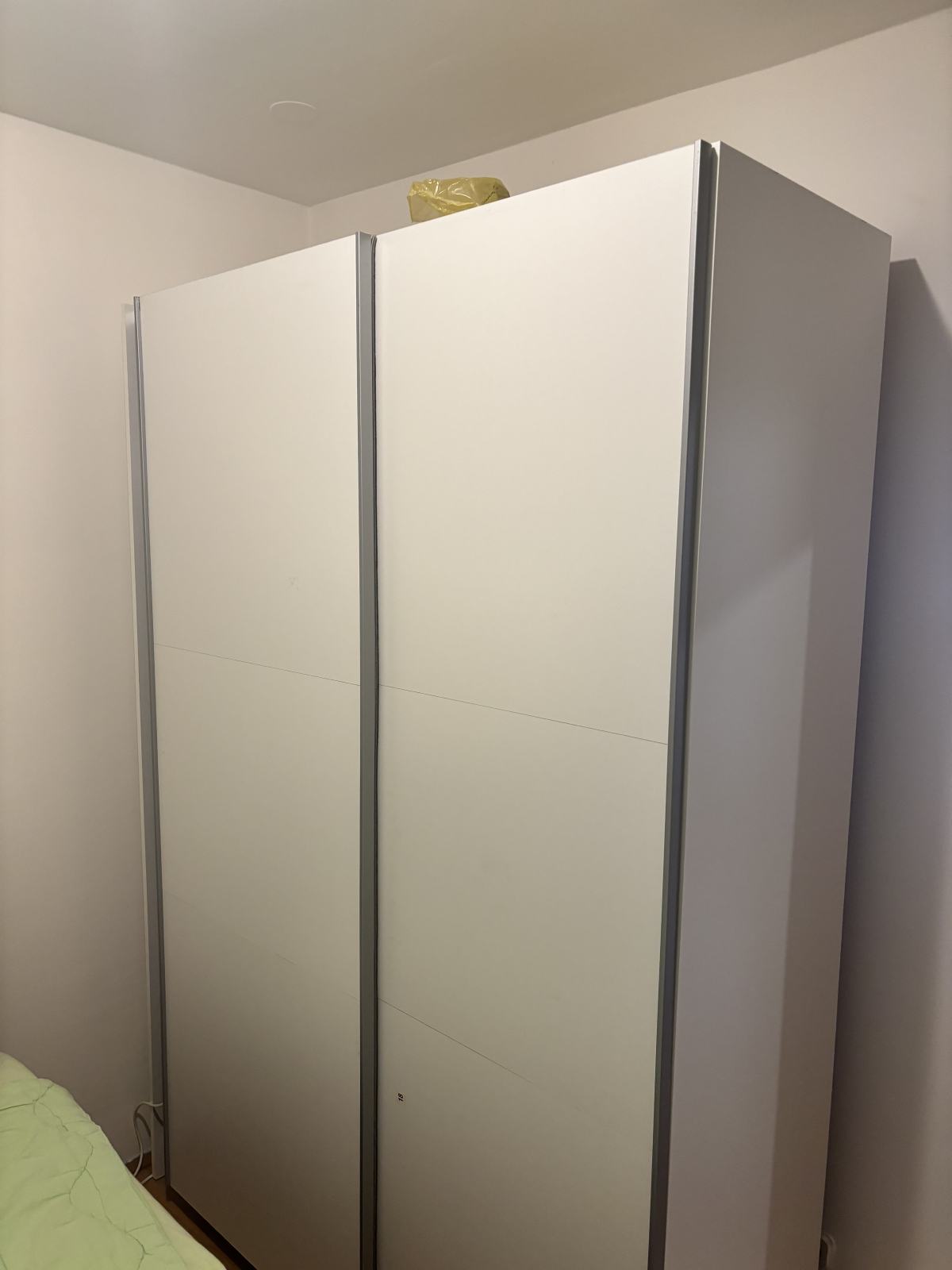 Ormar klizni kao NOV